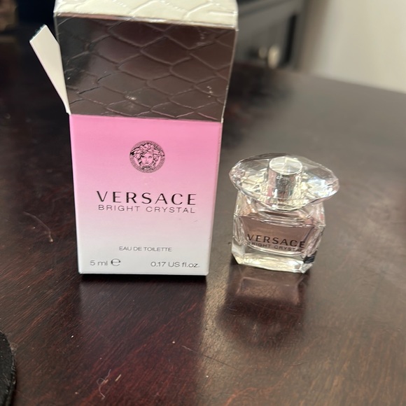 Versace | Makeup | Versace Bright Crystal Mini Perfume New 5ml New Box ...